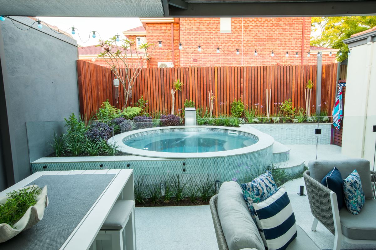 Aqua Technics UK Swimming Pools